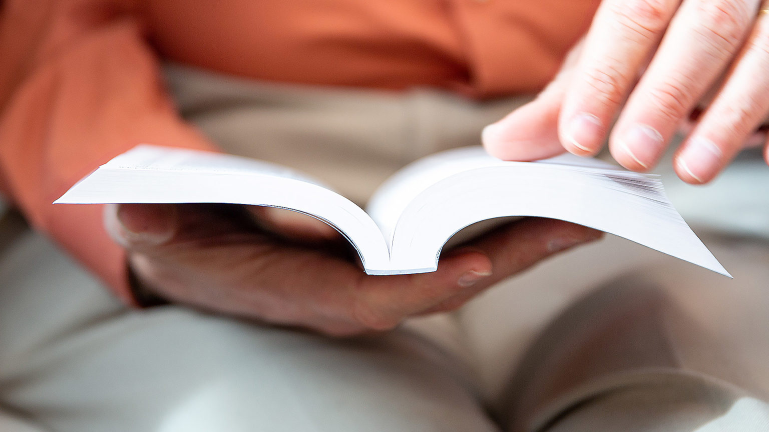 ¿Qué significa ser espiritual? - Blog mensual de Biblias para Europa